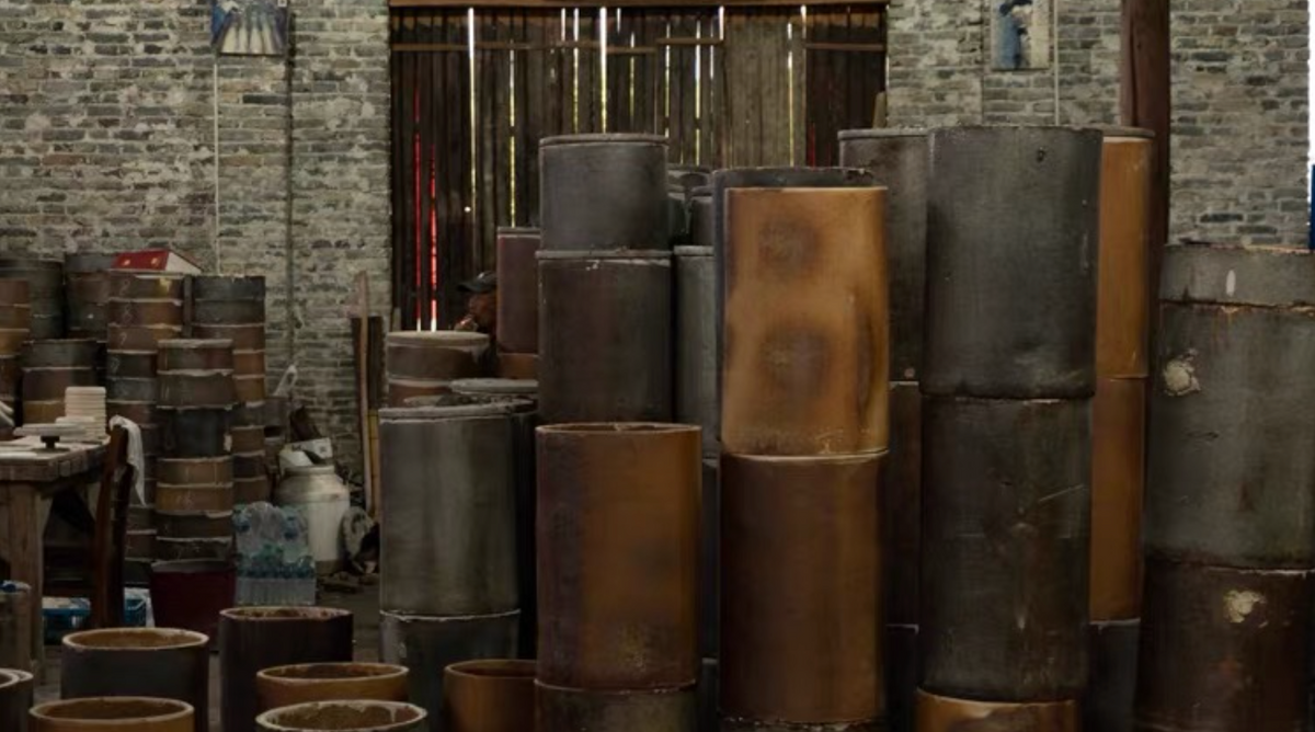 The Beauty of Wood-Fired Ceramics: Why Nature Creates What No Factory ...